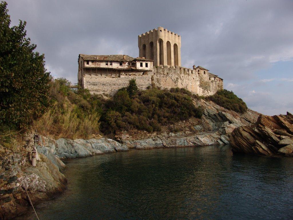 ΙΕΡΑ ΜΟΝΗ ΜΕΓΙΣΤΗΣ ΛΑΥΡΑΣ – Krites Travel