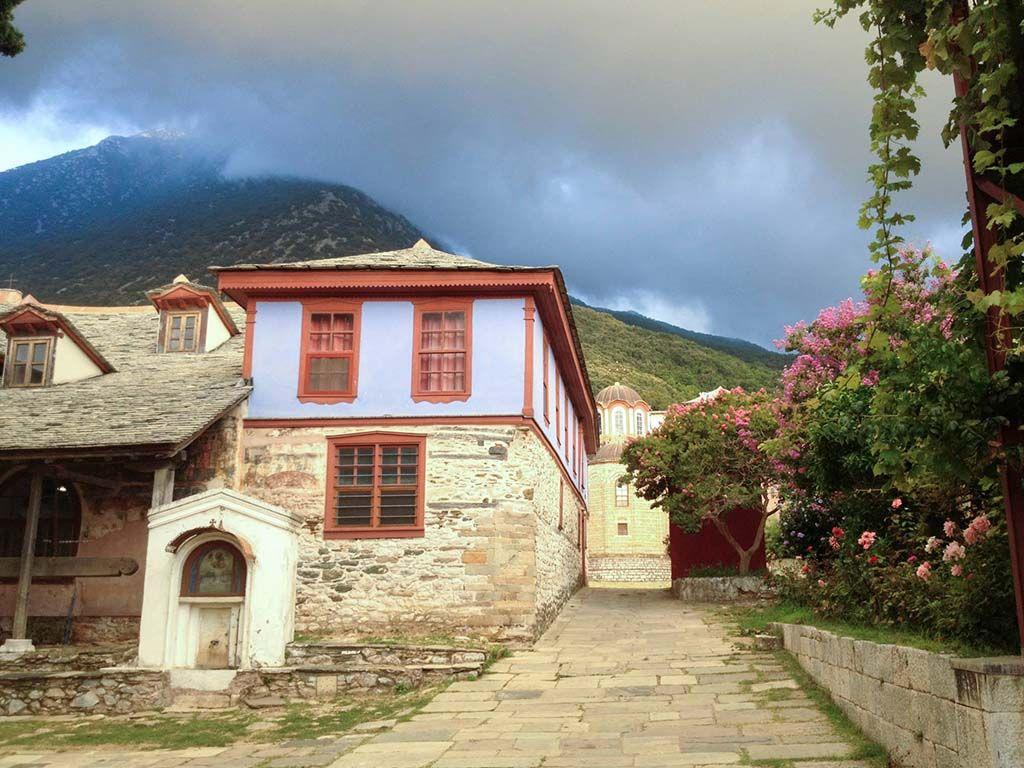 ΙΕΡΑ ΜΟΝΗ ΜΕΓΙΣΤΗΣ ΛΑΥΡΑΣ – Krites Travel