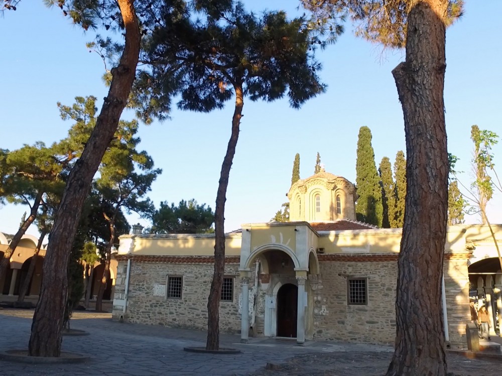 ΙΕΡΑ ΜΟΝΗ ΒΛΑΤΑΔΩΝ – Krites Travel