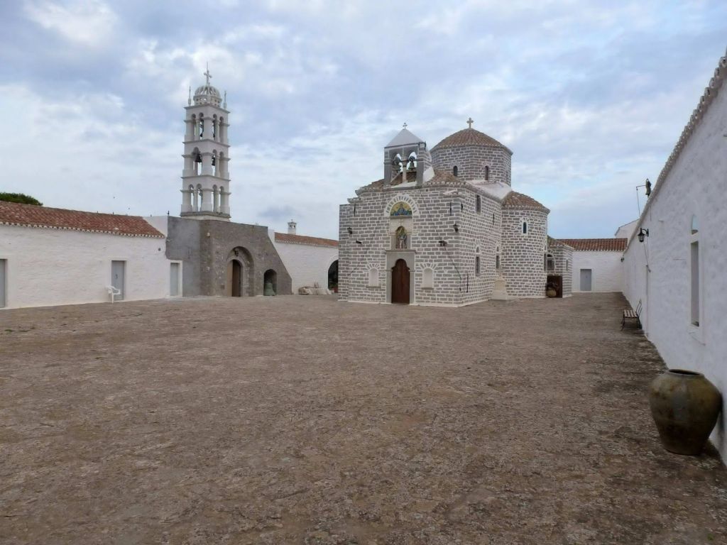 ΙΕΡΑ ΜΟΝΗ ΠΡΟΦΗΤΗ ΗΛΙΑ ΕΡΥΘΡΩΝ – Krites Travel