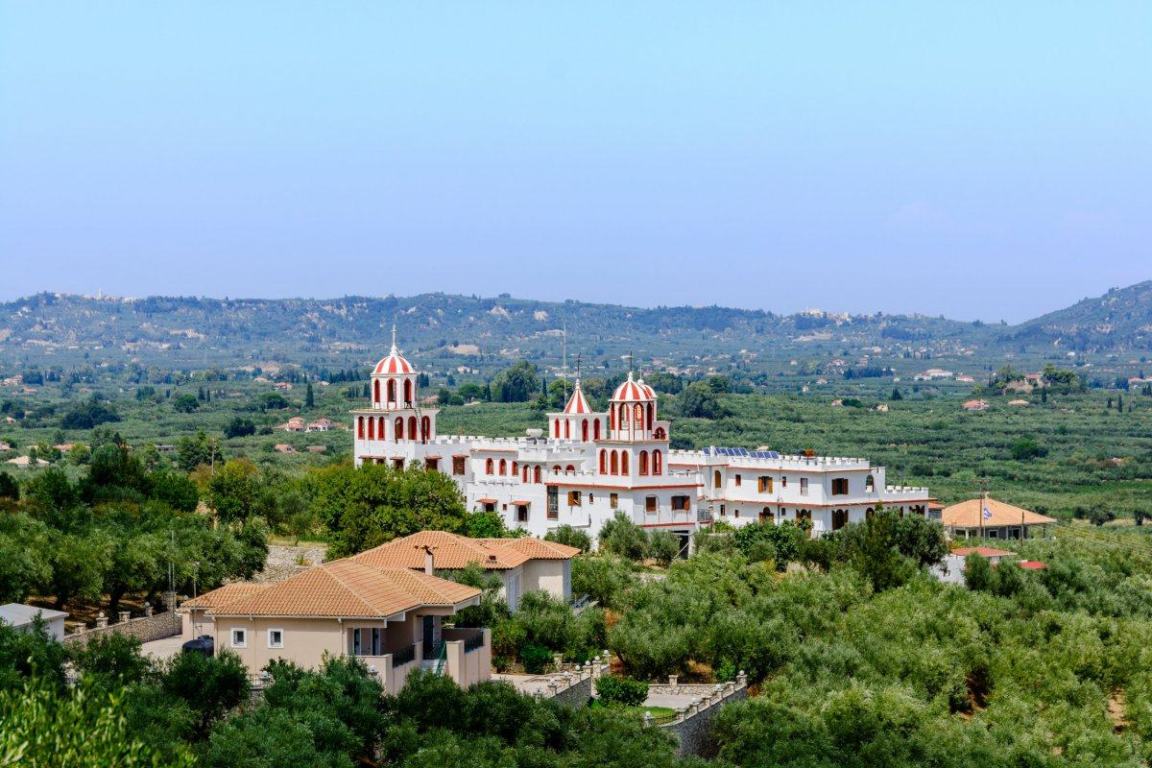 ΙΕΡΑ ΜΟΝΗ ΕΛΕΥΘΕΡΩΤΡΙΑΣ – Krites Travel