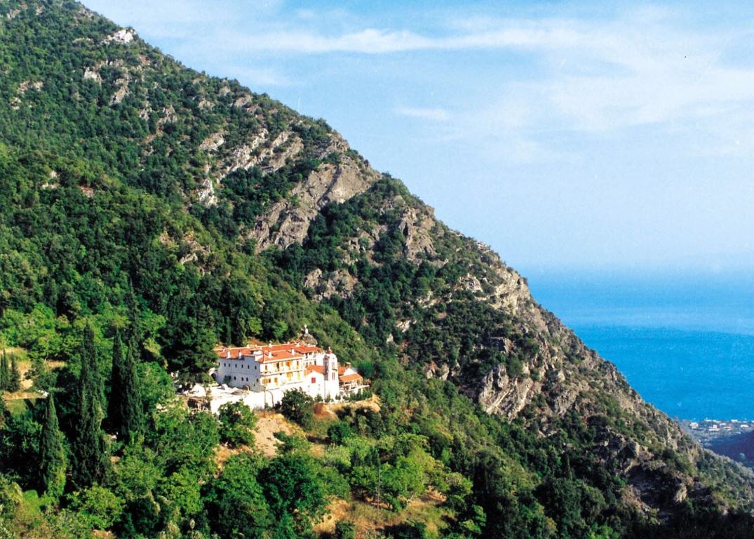 ΙΕΡΑ ΜΟΝΗ ΑΓΙΟΥ ΓΕΩΡΓΙΟΥ ΗΛΙΩΝ – Krites Travel