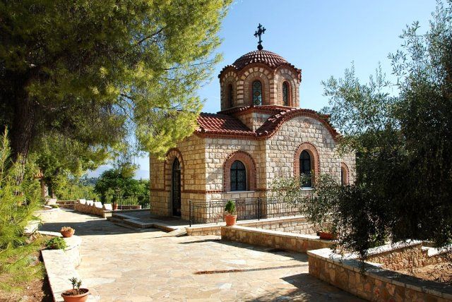 ΙΕΡΑ ΜΟΝΗ ΠΑΡΑΚΛΗΤΟΥ – Krites Travel
